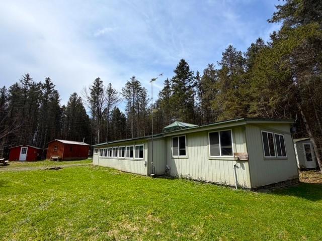 3453 Dutton