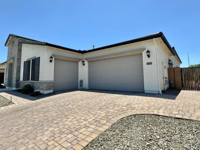 3453 E ALOE Drive
