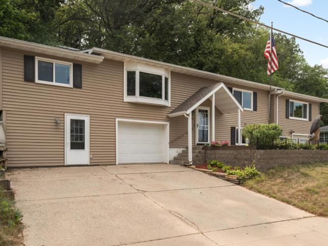 3453 Forrest Lane