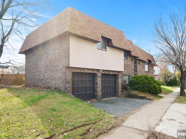 345 5th Street