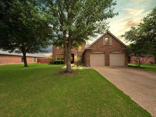 345 Creekside Trl, Argyle, TX 76226