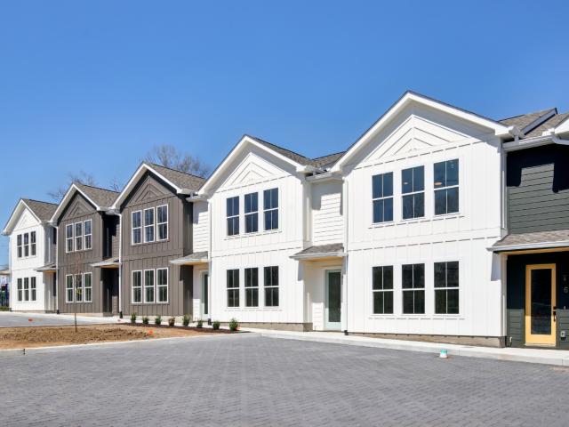 345 Archwood Dr