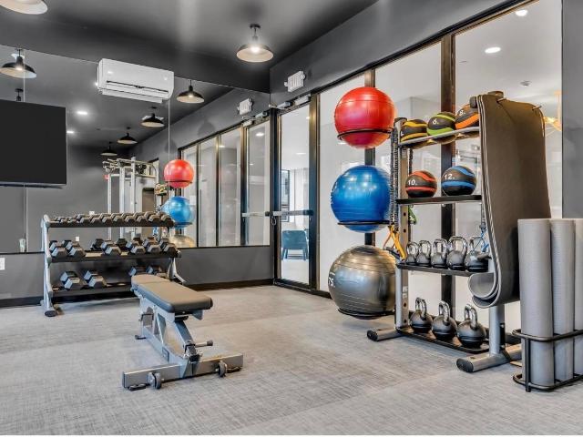 345 Avenue A # 404