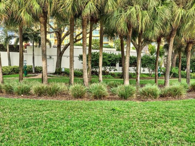 345 Bayshore Blvd, Unit 310, Tampa, FL 33606 | MLS #TB8452