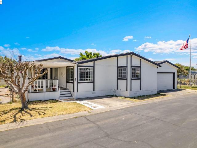345 Benet Ct 83 84