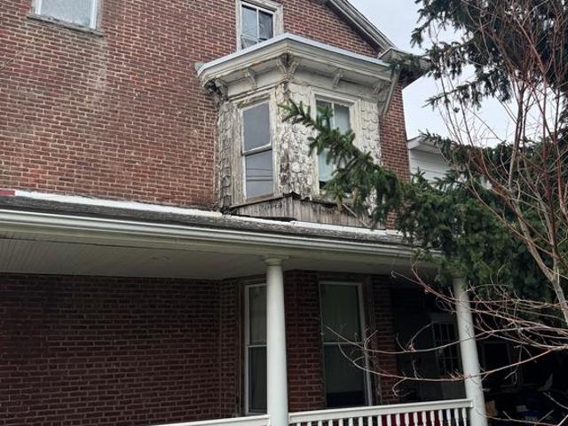345 Bridge Street