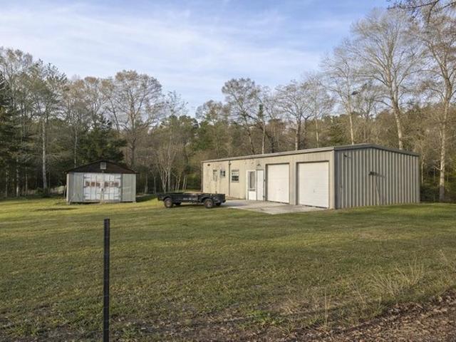 345 Gordon Way, Lufkin, TX 75904
