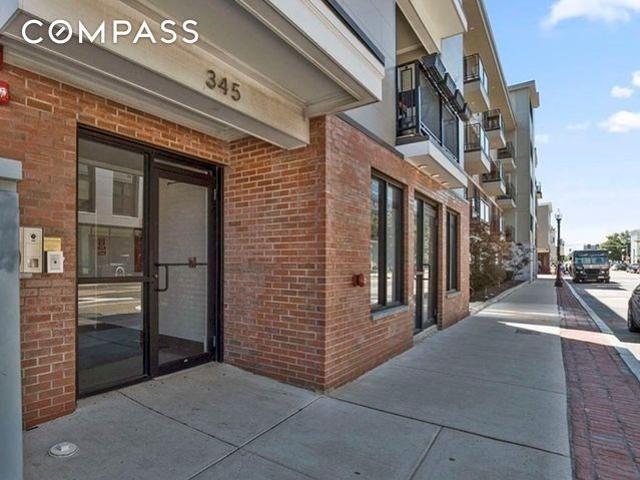 345 D St 13, Boston, MA