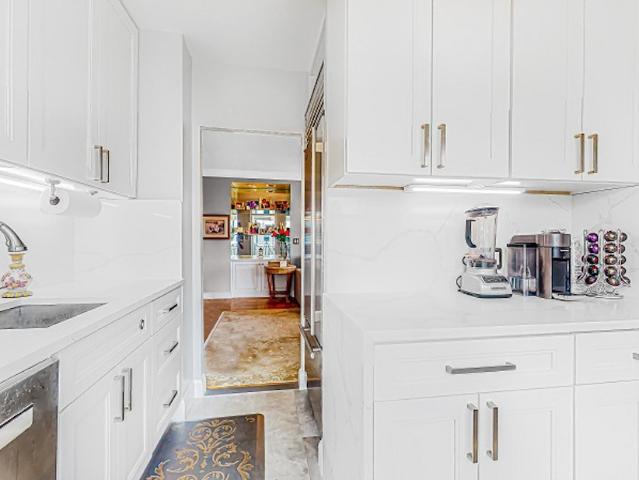 345 E 80TH Street 19EF