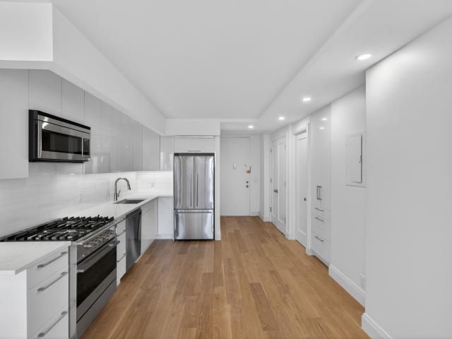 345 E 93RD Street 21H
