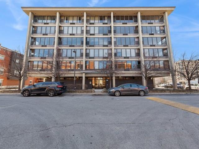 345 E Eastgate Pl Apt 204, Chicago, IL 60616