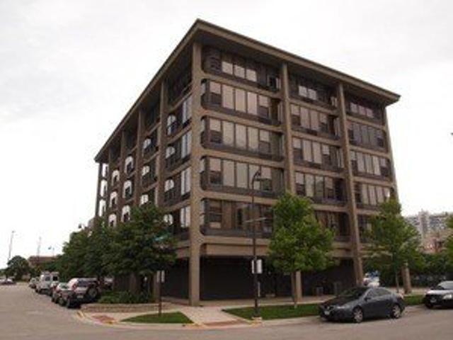 345 E Eastgate Pl Apt 405, Chicago, IL 60616