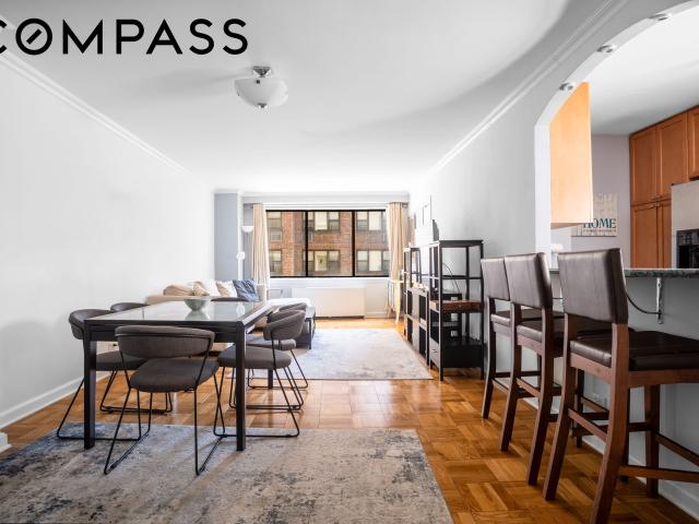 345 East 73rd Street, New York, NY