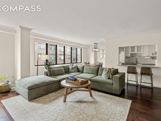 345 East 73rd Street, New York, NY
