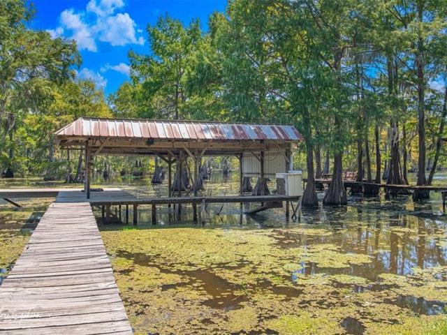 345 Evangeline Dr, Elm Grove, LA 71051