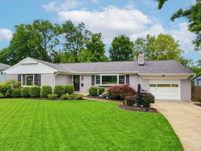 345 Fleming Rd, Wyoming, OH 45215