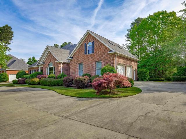 345 Kenwood Drive