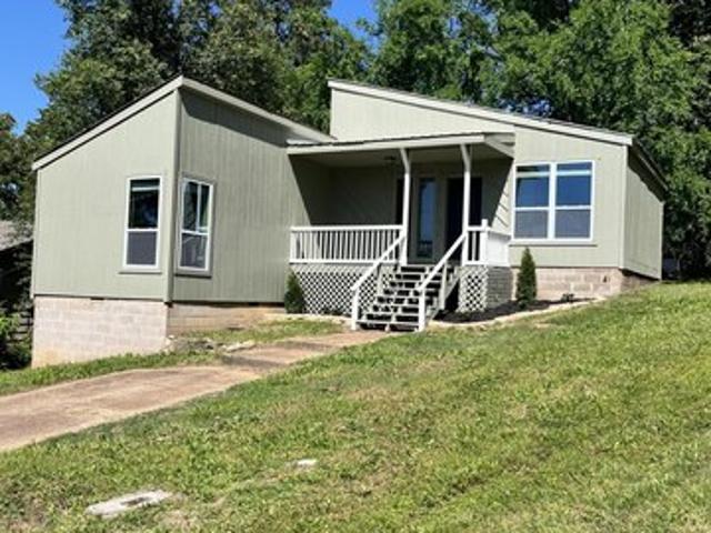 345 Hawkins St, Batesville, AR 72501