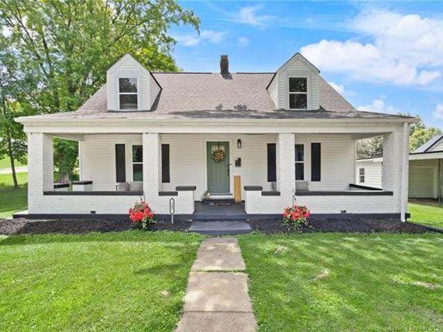 345 Oriole Dr, Charlestown, IN 47111