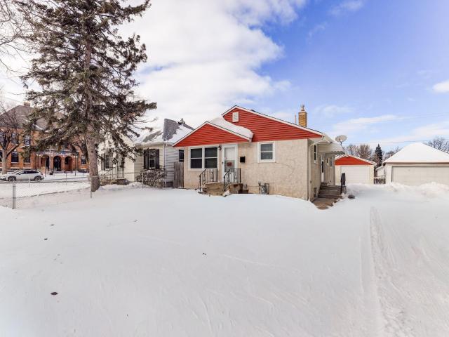 345 Lafond Ave, St. Paul, MN 55103 | MLS #7028 | Compass