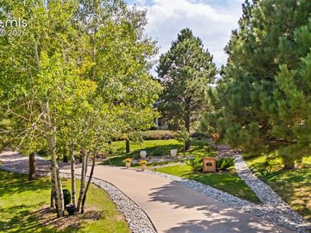 345 Lions Head Drive