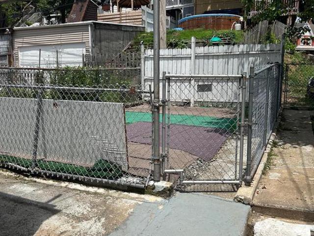 345 Miller Street