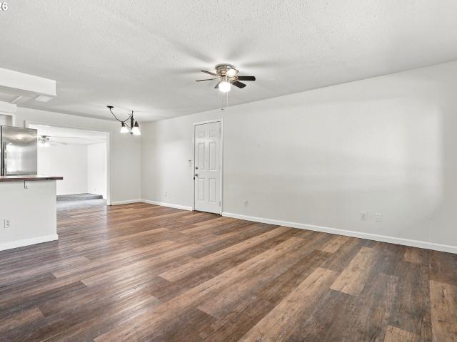 345 N 7TH PL