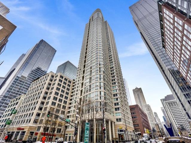345 N LA Salle Dr Apt 1804, Chicago, IL 60654