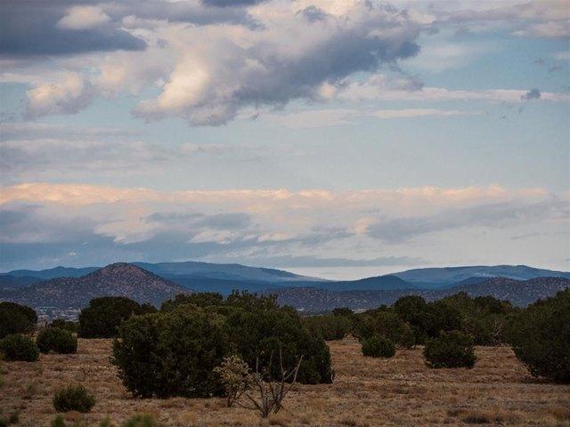 345 New Moon Overlook Rd, Lamy, NM 87540