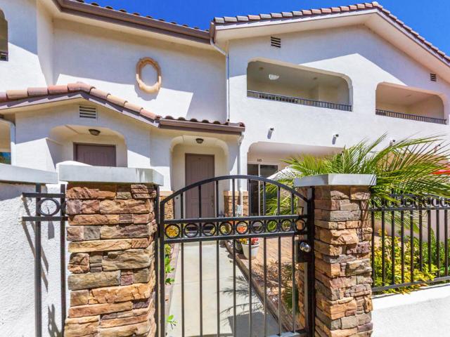 345 Newbury Vista Ln, Thousand Oaks, CA 91320 | MLS #V1 36134VC | Compass
