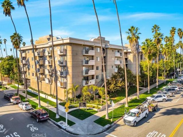 345 S Alexandria Ave #121, Los Angeles, CA 90020