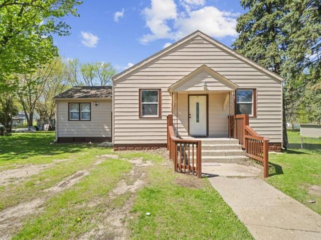 345 S Memorial Ave, Rockford, IL 61102