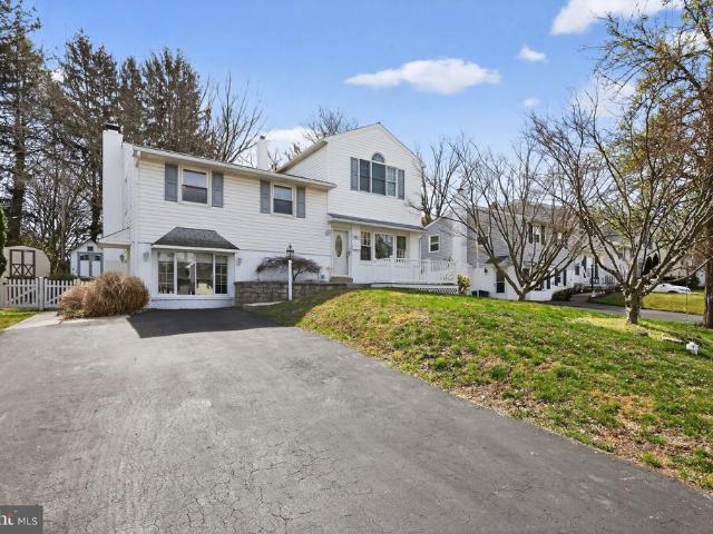 345 Summit Road