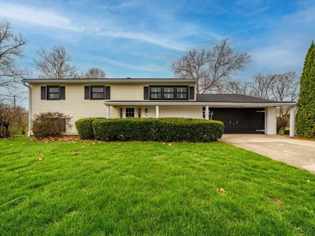 345 Sunset Ct, Monroe, OH 45050