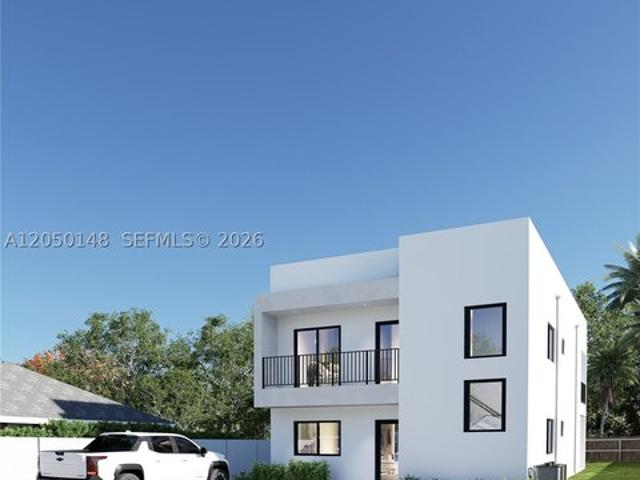 345 SW 3rd St, Florida City, FL 33034