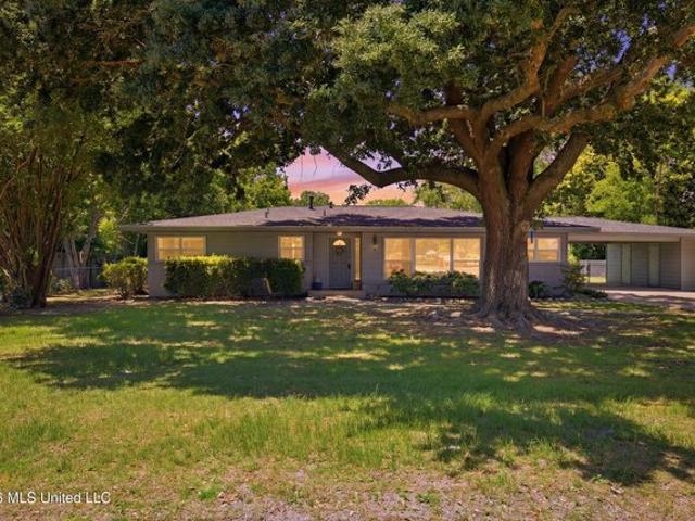 345 Popps Ferry Rd, Biloxi, MS 39531