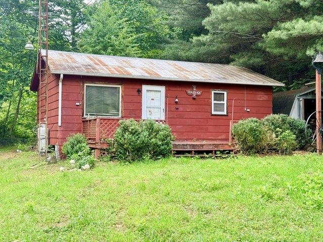 345 Panther Run Rd, Peterstown, WV 24963