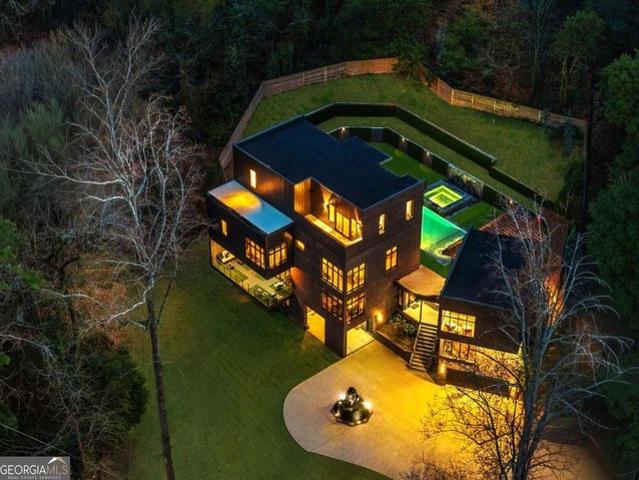 345 Pinecrest Rd NE, Atlanta, GA 30342
