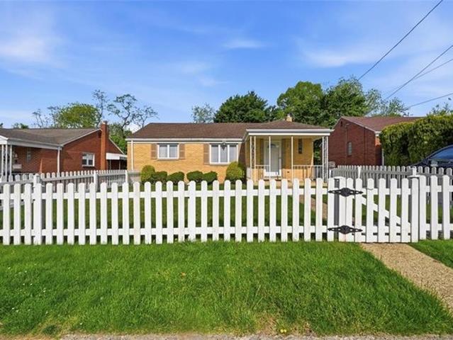 345 Roosevelt Ave, McKees Rocks, PA 15136