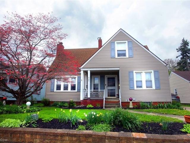 345 Roslyn Ave NW, Canton, OH 44708
