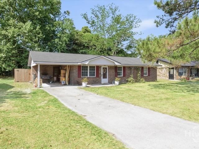 345 W Poplar St, Jesup, GA 31545 | MLS #SA355082 | Compass