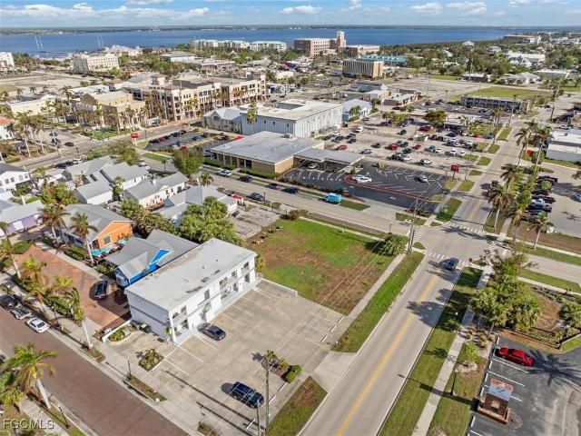 345 Taylor St, Punta Gorda, FL 33950 | MLS #2025016 | Compass