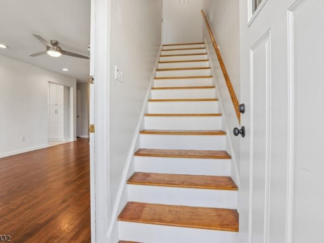 345 Trotting Rd