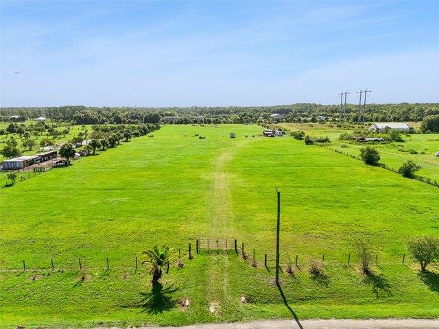 345 Trotting Trl, Osteen, FL 32764