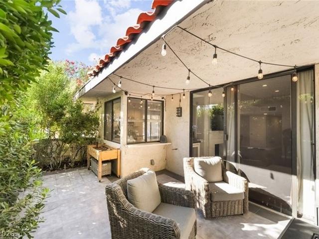 3464 Manzano Cir, Las Vegas, NV 89121