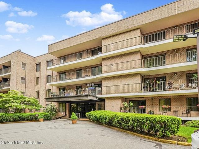 3465 Amboy Rd Apt 4D, Staten Island, NY 10306