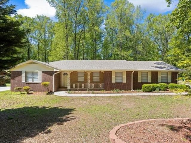 3465 Charlemagne Dr, Decatur, GA 30034