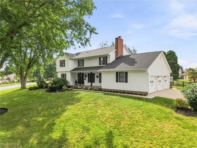 3465 Cornwall Dr NW, Canton, OH 44708