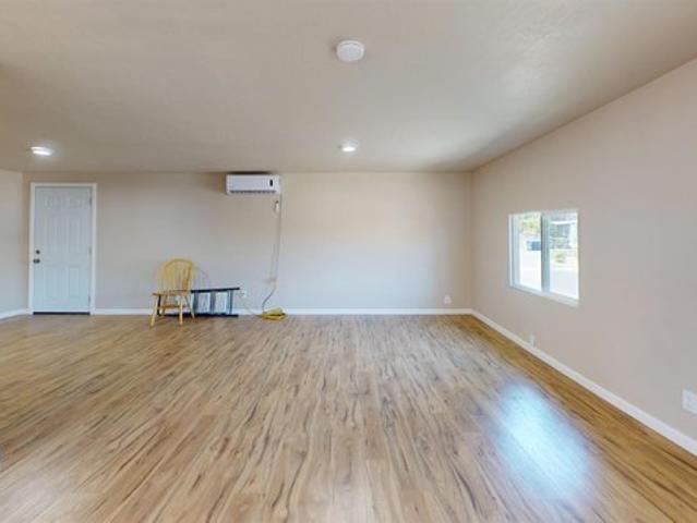 3465 W Cortland Ave Unit 95, Fresno, CA 93722