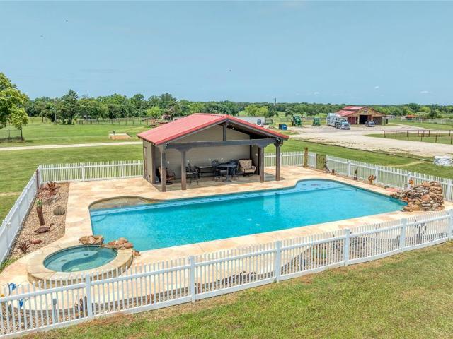 34673 US Highway 82